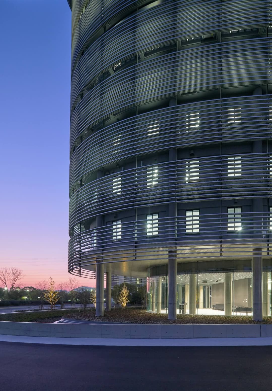 細胞外フラックスアナライザー（Seahorse XF PRO Analyzer） | CiDER 大阪大学感染症総合教育研究拠点